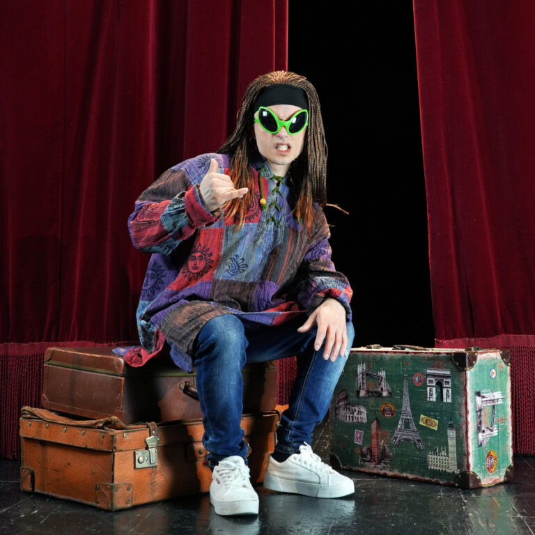 JONATHAN CANINI, terza data a Cecina (Li): gio 21/8 Villa Guerrazzi ...