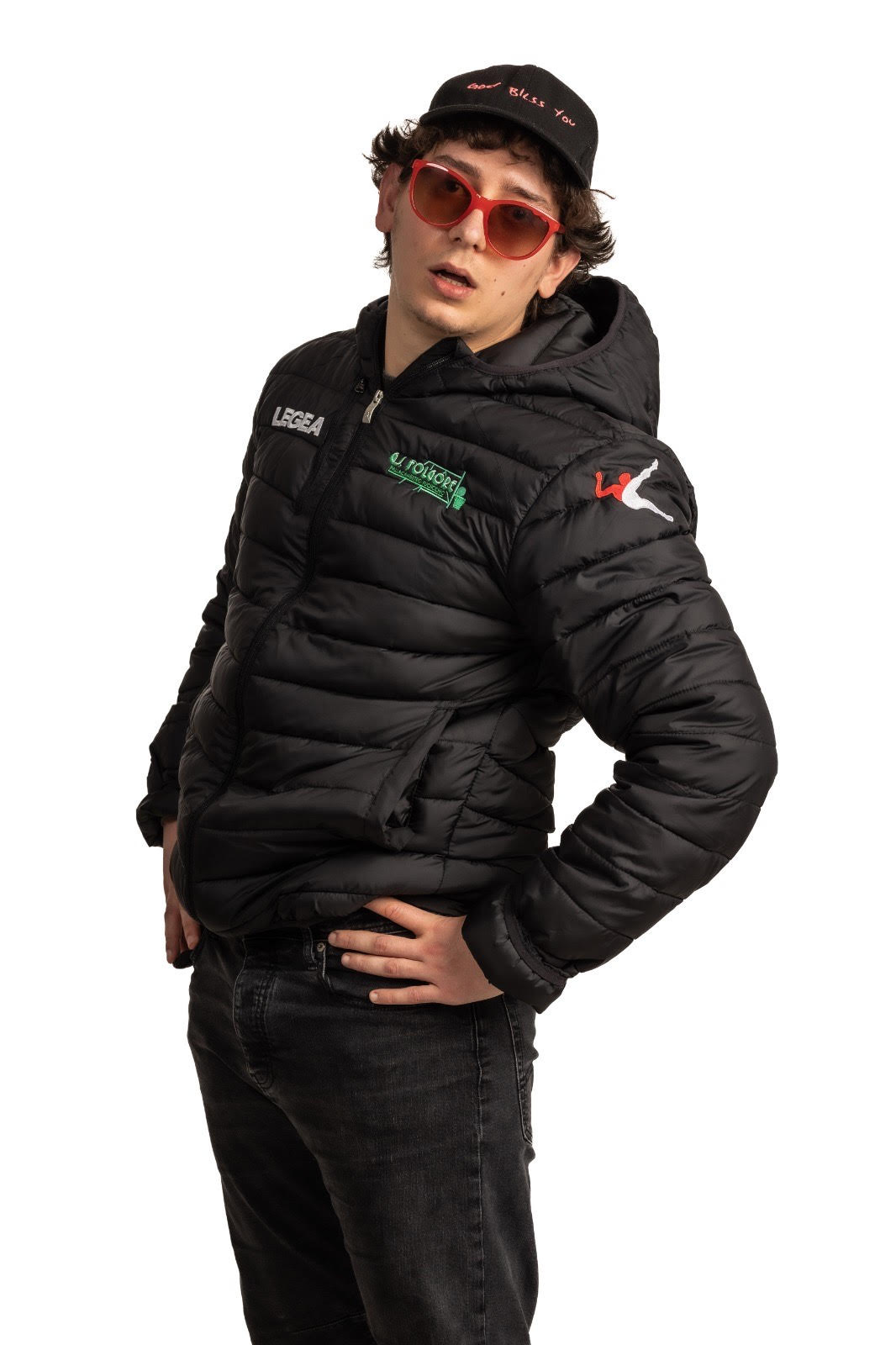 Shamzy a teatro, dal web al palco in “A casa mia” – GazzettaToscana.it