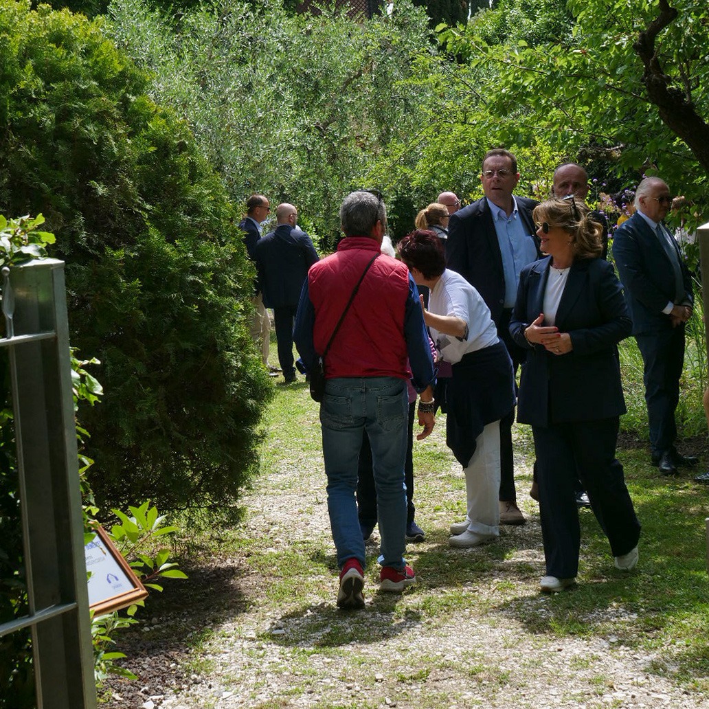 La Fondazione Chiarugi inaugura il giardino terapeutico per l’Alzheimer ...