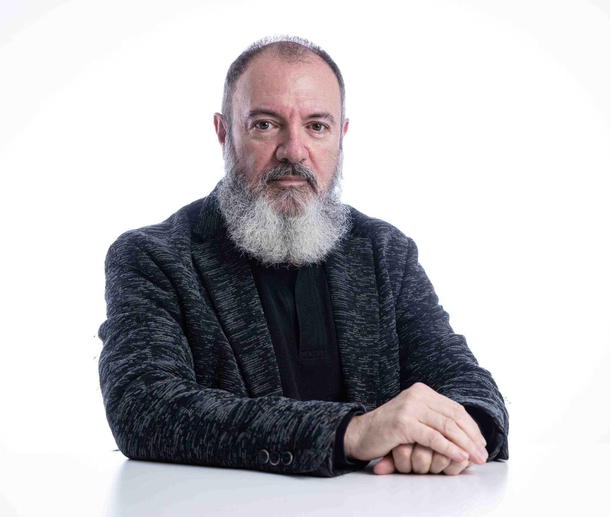 GENIUS LOCI: Carlo Lucarelli e le sue “storie che fanno paura ai ...